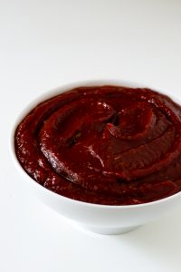 2-Minute Healthy Ketchup - Simple Vegan Blog