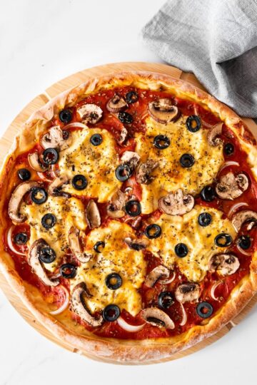 Vegan Pizza - Simple Vegan Blog